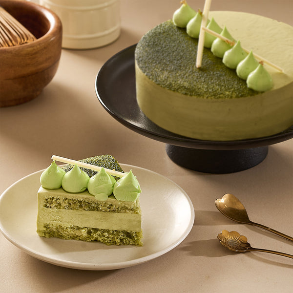 Matcha Tiramisu Cake – Glaze Patisserie